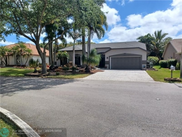 WHISPERING TRAILS | Camino Real Realty
